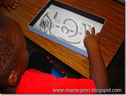 Totally Tots: Simply Made ~ Salt Tracing Box